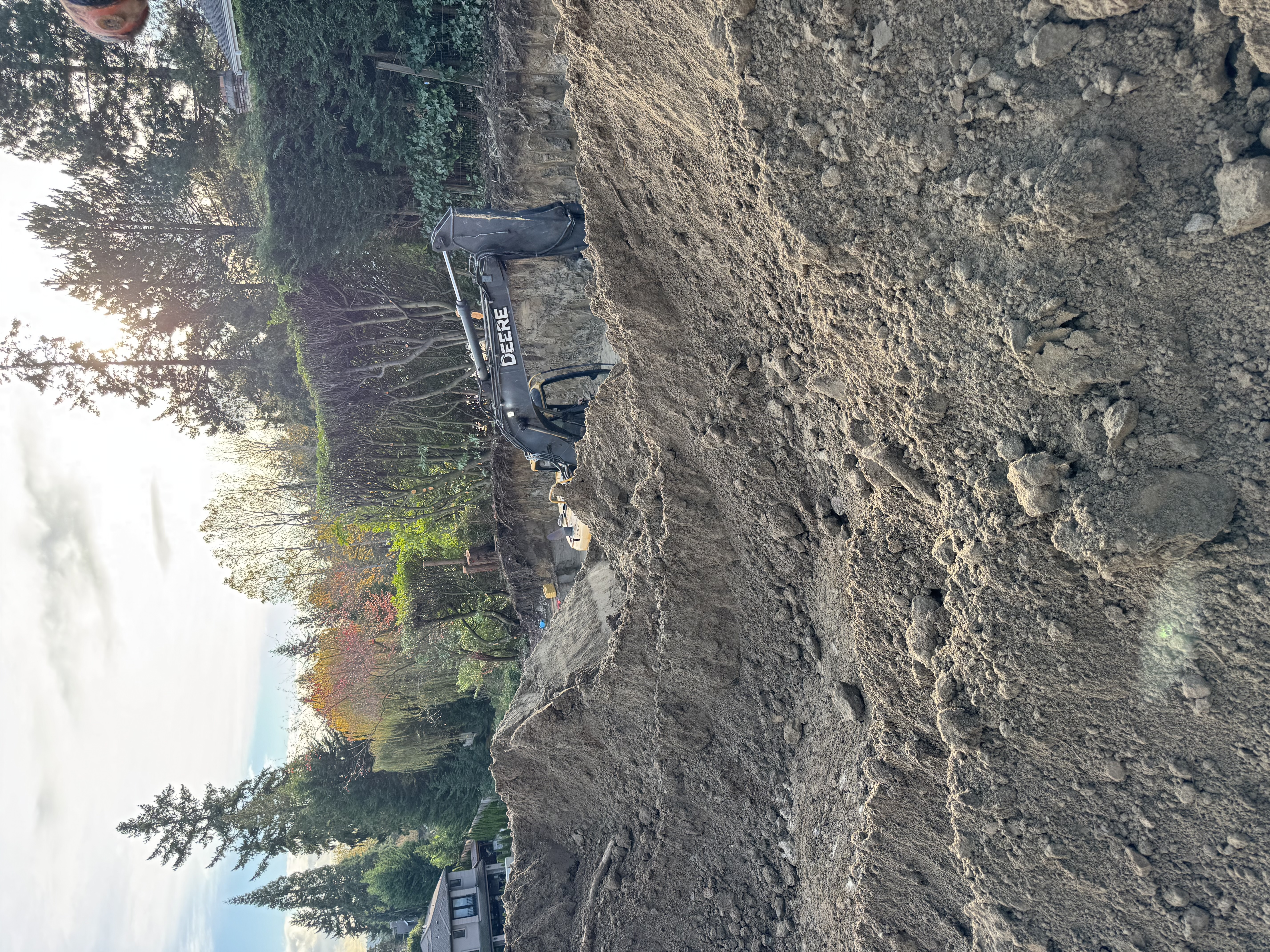 Clean Fill Dirt available in Medina, WA | DirtMatch
